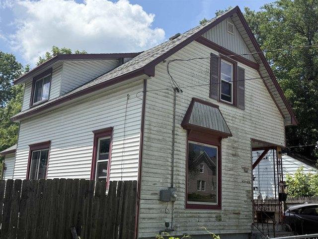 512 Roosevelt Ave, Beloit, WI 53511