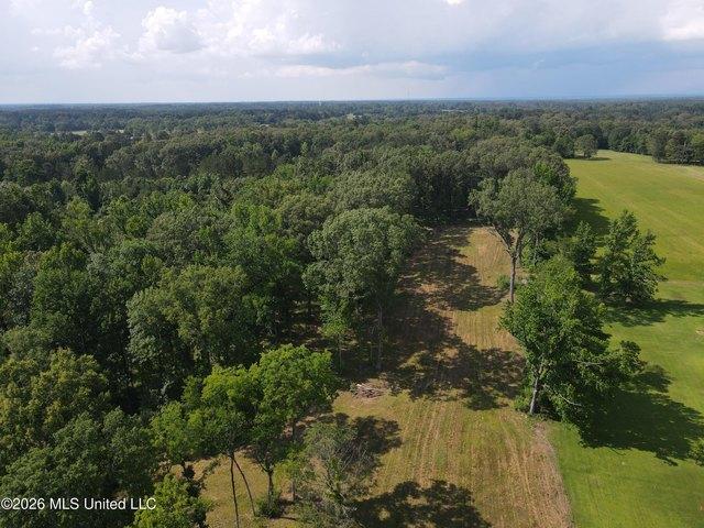 512 Ratliff Ferry Rd, Canton, MS 39046