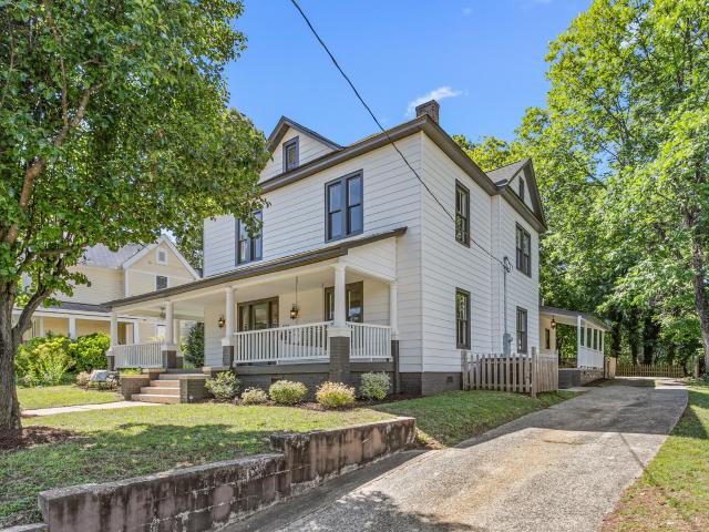 512 W Front Street