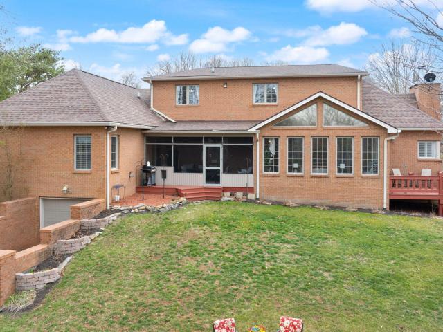 512 Water Cliff Drive