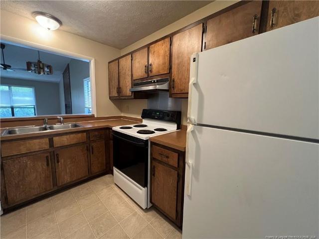 512 Toxaway Court
