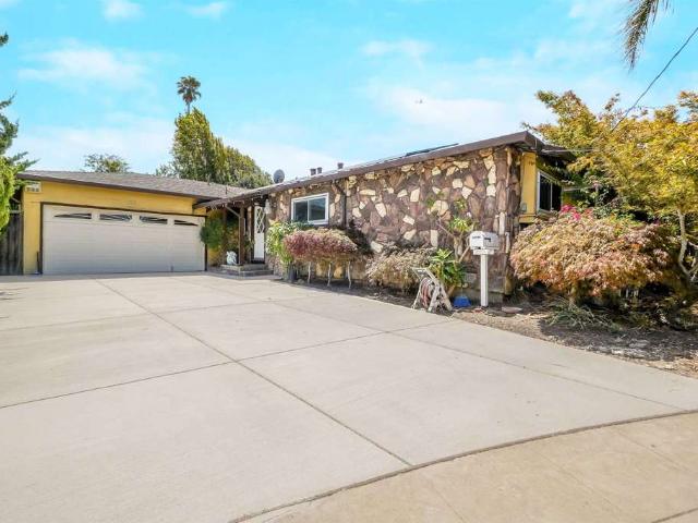 512 Teasdale Pl