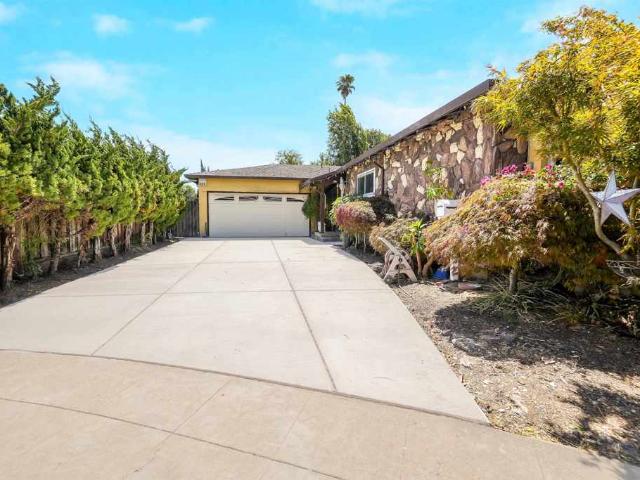 512 Teasdale Pl