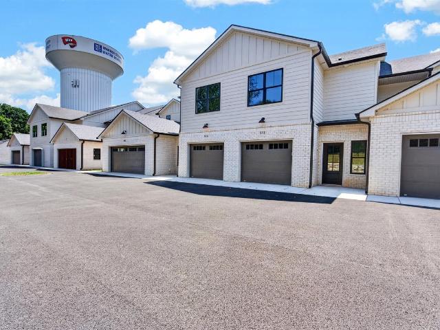 512 Unit 512 Old Lovers Lane