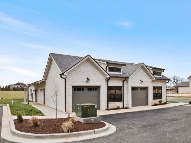 512 Unit 712 Old Lovers Lane