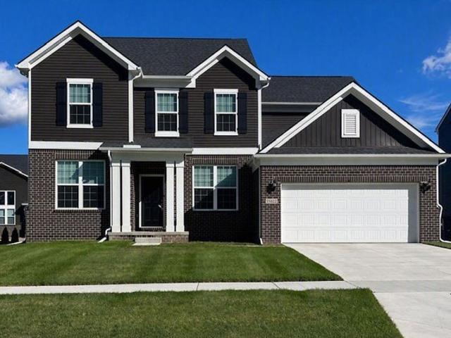 51344 Nature Trail Dr, Macomb, MI 48042