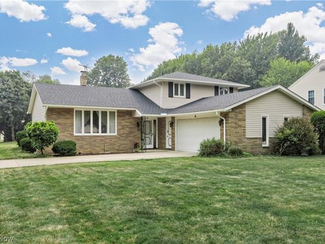 5134 Hickory Dr, Cleveland, OH 44124