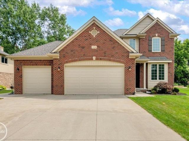 5134 Ivy Ln, East China, MI 48054