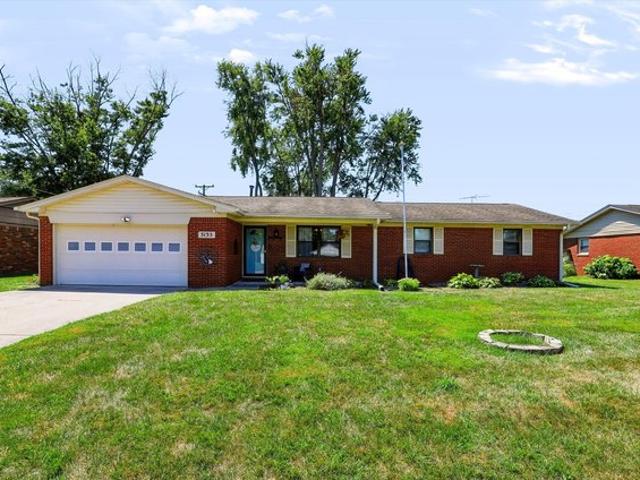 5135 Magnolia Dr, Columbus, IN 47203