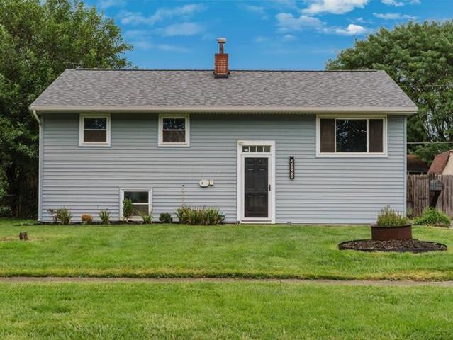 5135 Fairlane Rd, Columbus, OH 43207