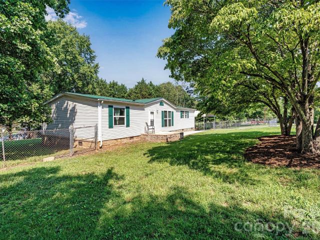 5135 36th Street Drive NE
