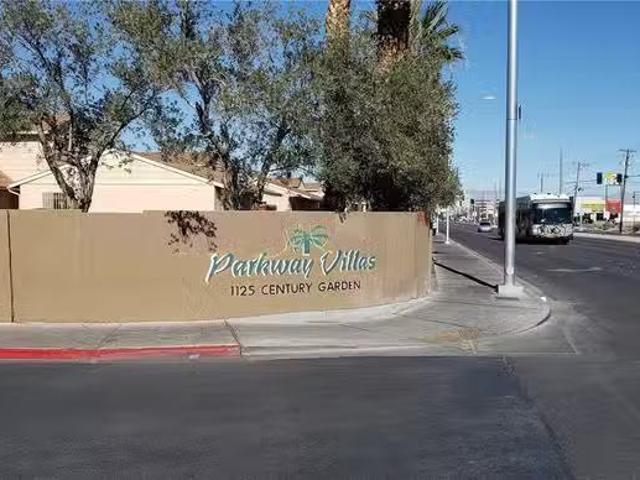 5136 Golden Lane, Unit B, Las Vegas, NV 89119 MLS #2664509