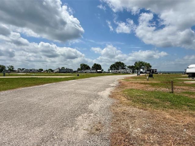 5136 Peninsula Road