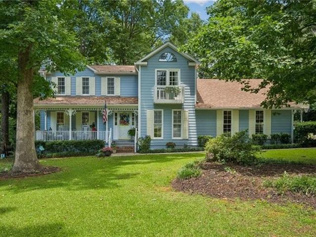 5137 Camilla Ct SW, Lilburn, GA 30047