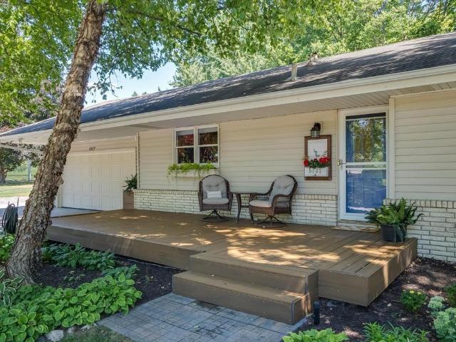 5137 Forest Road