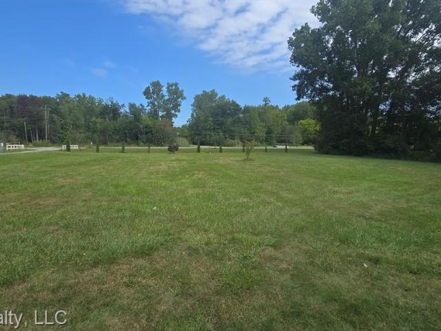 5137 Ravenswood Road