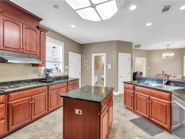 5138 Orleans Way