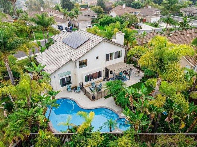 5138 Palmera Dr, Oceanside, CA 92056