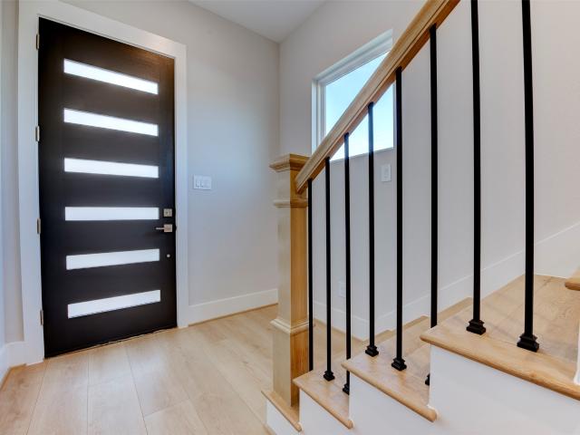 5138 Rosslyn Road