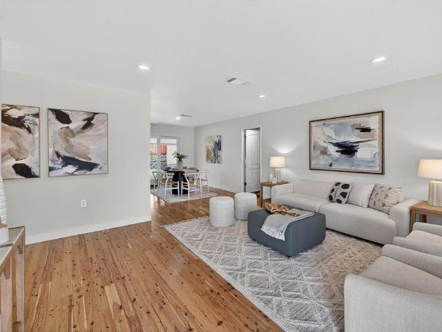5139 Crocus Way
