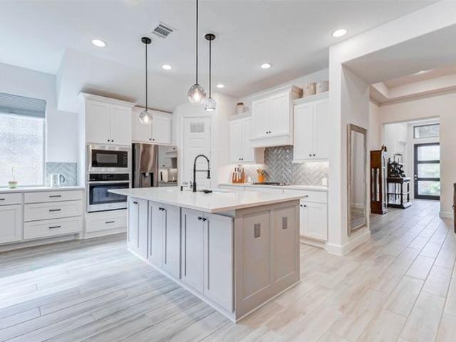 5130 Albany Shores Ln, Fulshear, TX 77441