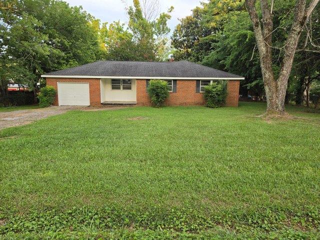 5130 Bradley St NW, Cleveland, TN 37312