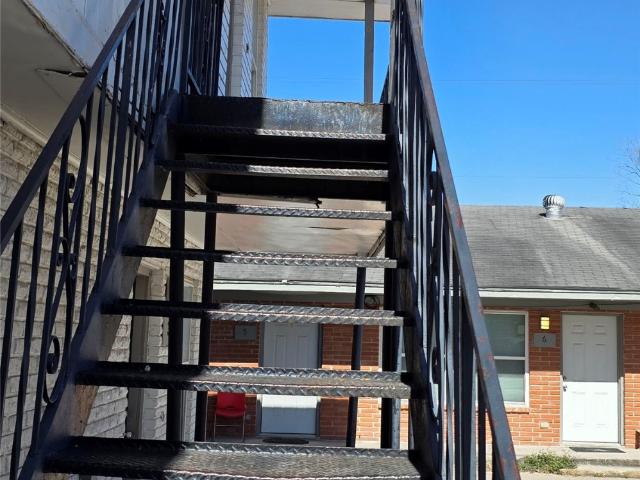 5130 Chapman St, Unit 4, Houston, TX 77009 | MLS #29923 | Compass