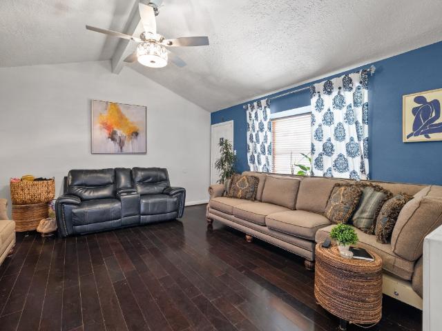 5130 Court Rd, Houston, TX 77053 | MLS #42817