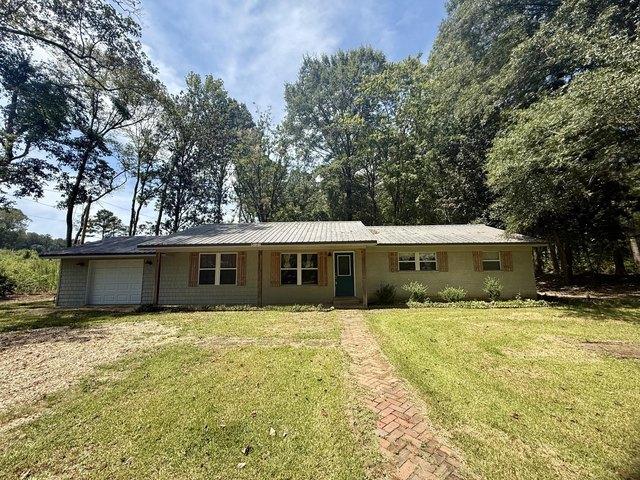 5131 River Rd, Mantachie, MS 38855