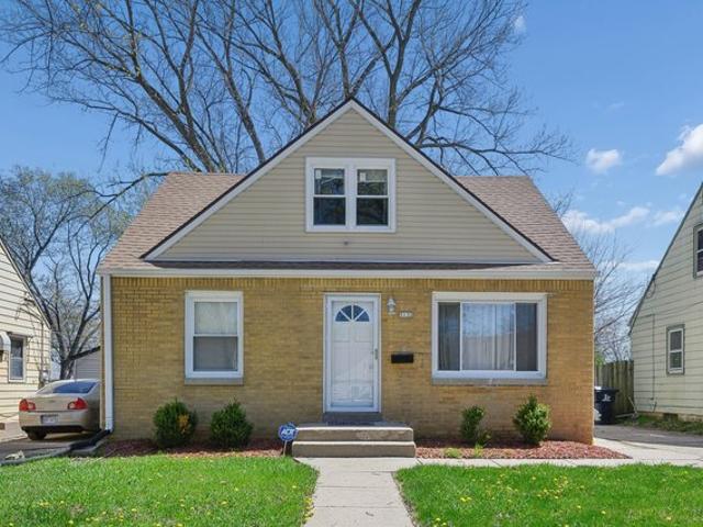 5132 N 57th St, Milwaukee, WI 53218