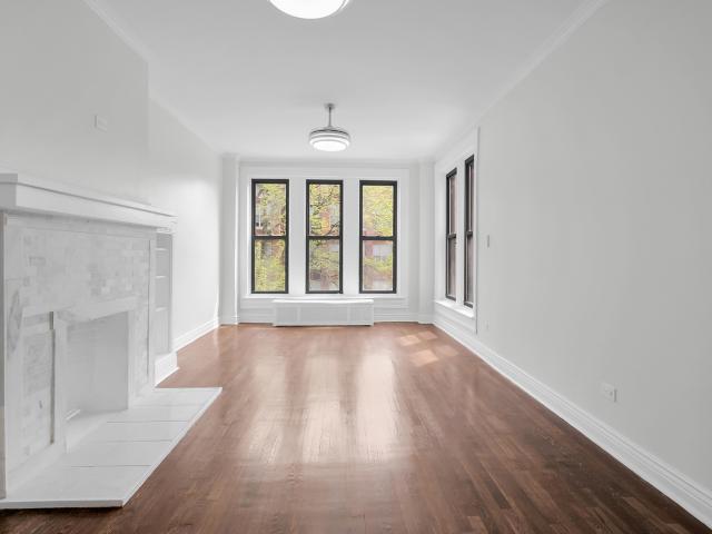 5132 S Drexel Ave, Unit 2D, Chicago, IL 60615 | MLS #12551 | Compass