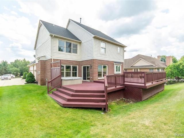 51334 W HILLS Drive