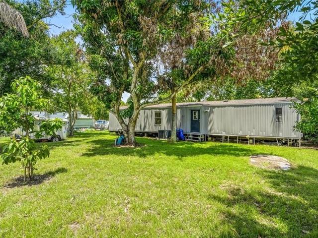 5133 Melissa Ln, Fort Pierce, FL 34946