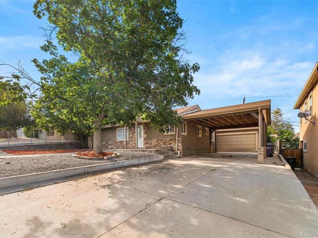 5133 W Dakota Avenue
