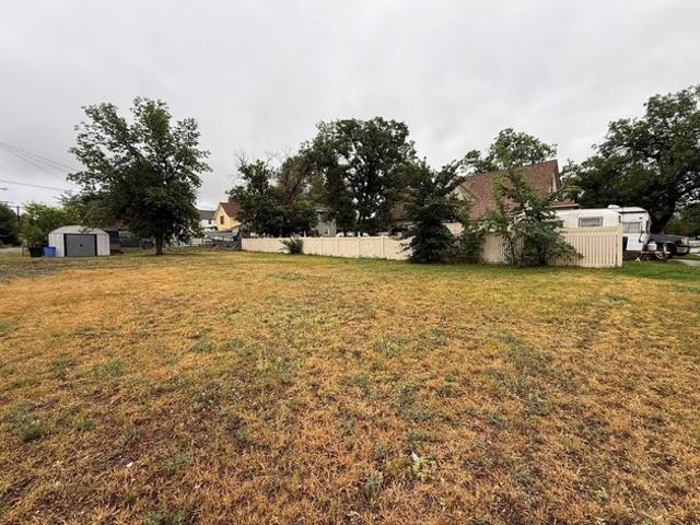 513 4th St S, Great Falls, MT 59405