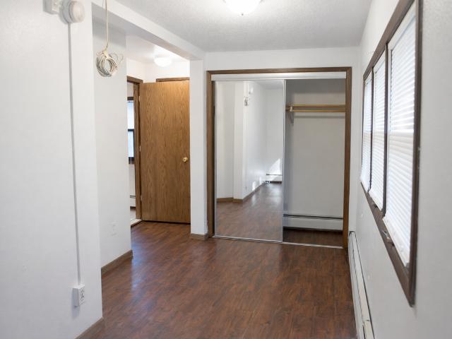 513 8TH 4 Bedroom Apartment for Rent at 513 8th Ave Se, Minneapolis, MN 55414 Marcy Holmes