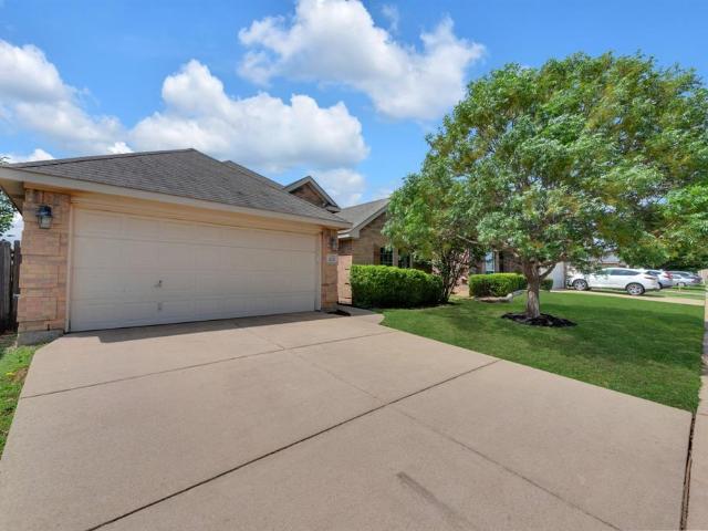 513 Crescent Creek Lane