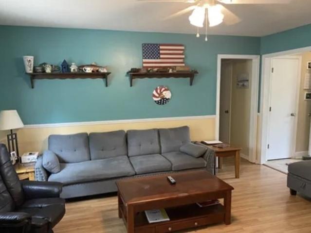 513 Crissy Dr, Jacksonville, NC 28540