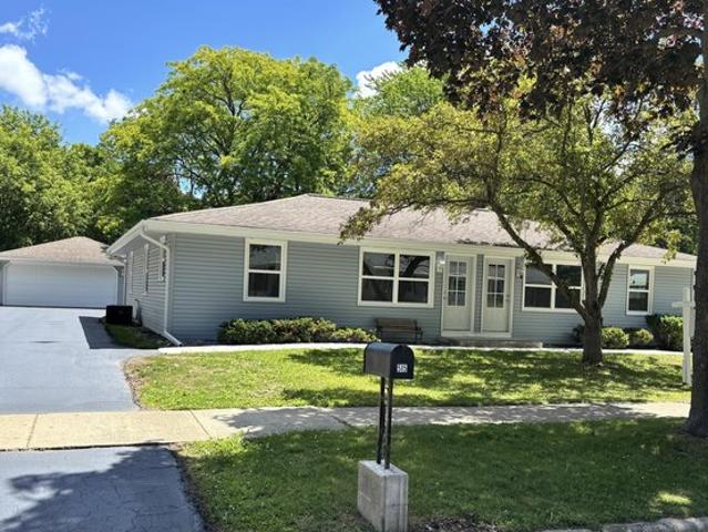 513 Bender Rd Unit 515, West Bend, WI 53090