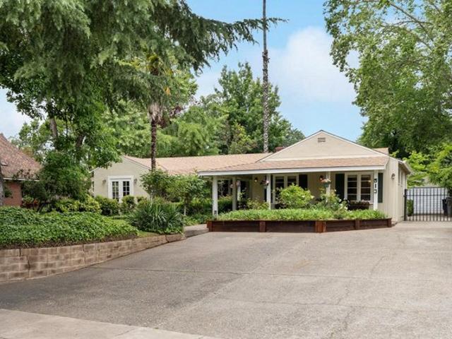 513 Blackwood St, Sacramento, CA 95815