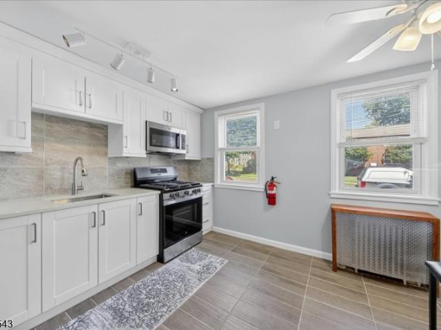 513 Brooklawn Ave # B 1