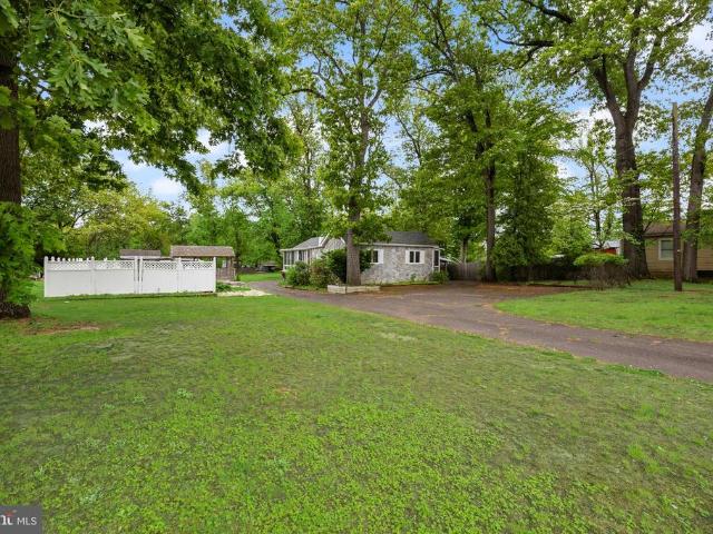 513 Eggerts Crossing Road