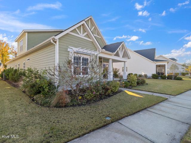 513 Oneida Lake Road