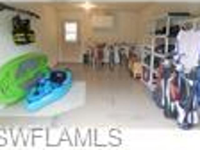 513 Lake Louise Cir, Unit 202, Naples, FL 34110 | MLS #225062