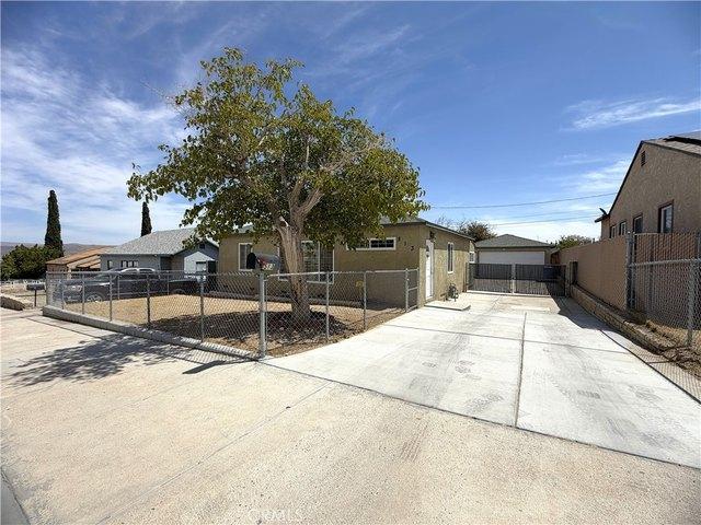 513 Mount Vernon Ave, Barstow, CA 92311