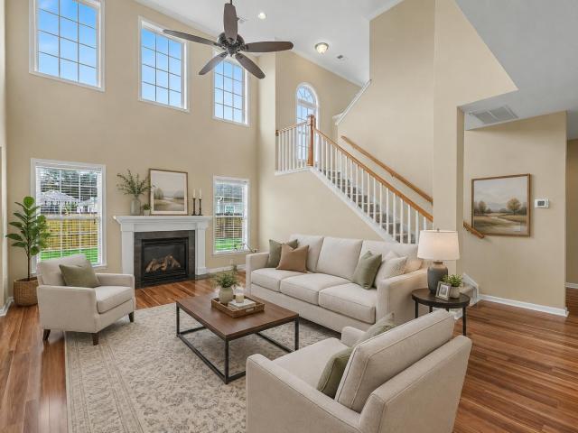 513 Mountain Laurel Circle