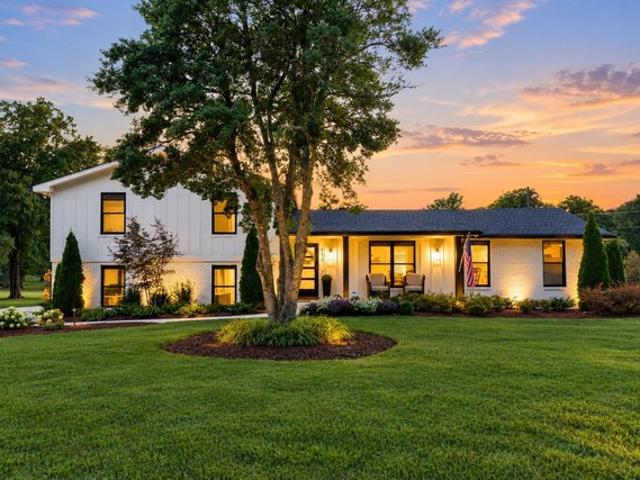 513 Mansion Dr, Brentwood, TN 37027