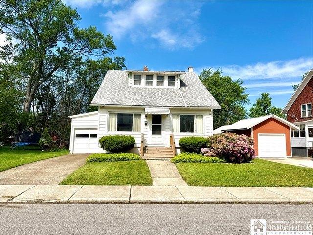 513 McKinley Ave, Dunkirk, NY 14048