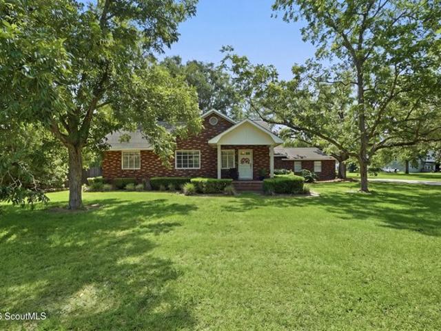 513 N Caswell St, Glennville, GA 30427