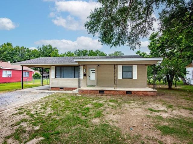 513 NE 1st St, England, AR 72046